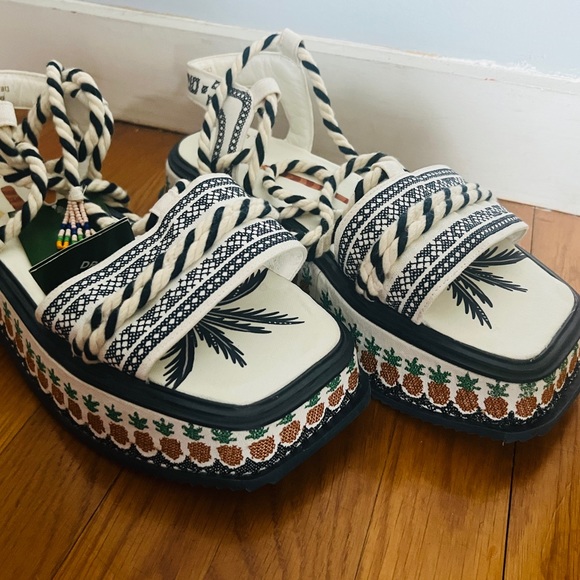 FARM Rio | Shoes | Farm Rio Pineapple Platform Sandals Size 1 | Poshmark